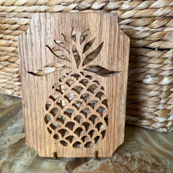 Unknown | Other | Pineapple Wood Placcard | Poshmark